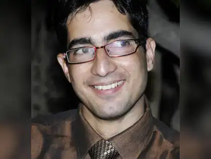 Talat Shah's Instagram, Twitter & Facebook on IDCrawl