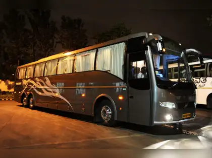 Volvo Bus Top Speed Tourst Bus Night View Lights