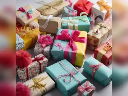 Whats The Difference Between A Gift And A Present How To Wrap Gifts