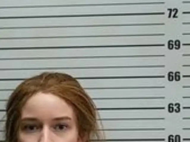 Anna Sorokin Who Is Anna Sorokin The Phony Heiress Released From Us Immigration Detention