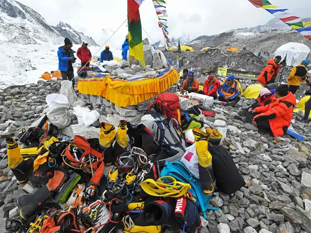 Gavin Escobar Death: Former Dallas Cowboys player Gavin Escobar dead at ...