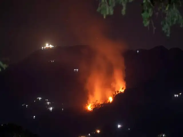 Castaic Fire: South California wildfire: Route fire in Castaic area now ...