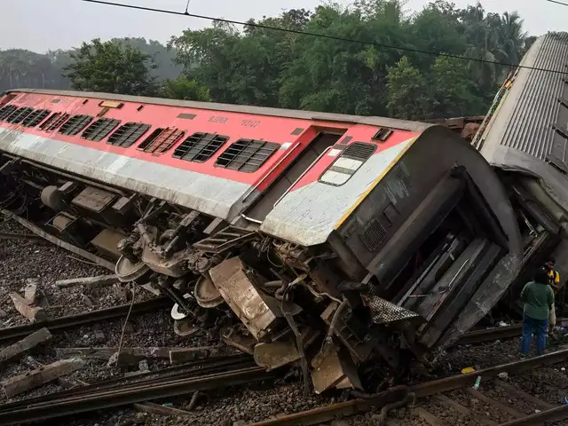 Odisha Train Accident | Ashwini Vaishnaw : Odisha train accident cause ...
