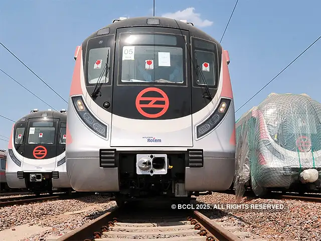 Magenta line: PM Modi inaugurates Botanical Garden-Kalkaji Magenta Line ...