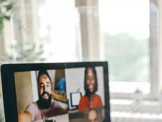 What's your Zoom background score? Getting the perfect video backdrop ...