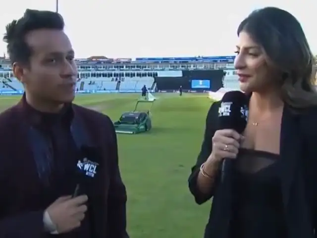 Kingfisher Calendar 2006 Karishma Kotak