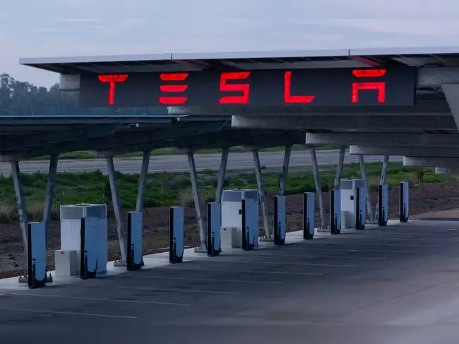 Tesla is training its AI technology in China: Report - The Economic Times