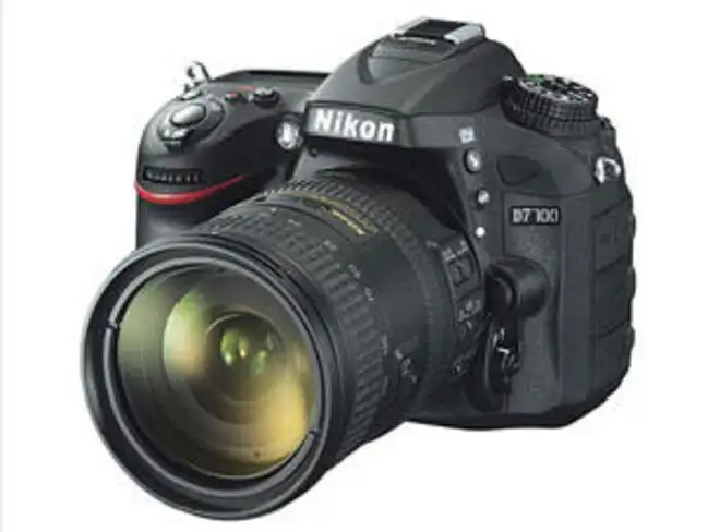 ET Review: Nikon D7100 (18-105mm kit) - The Economic Times