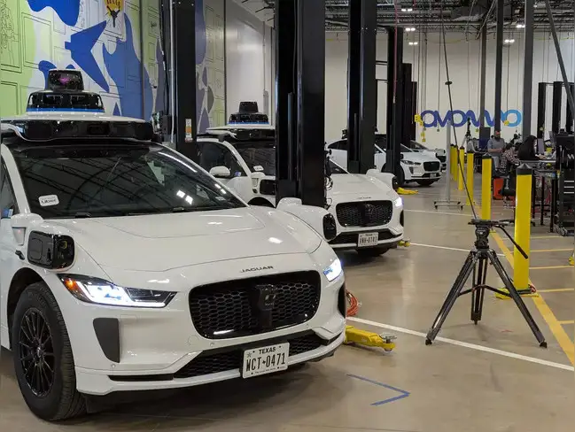 Uber accelerates autonomous vehicle strategy - The Economic Times
