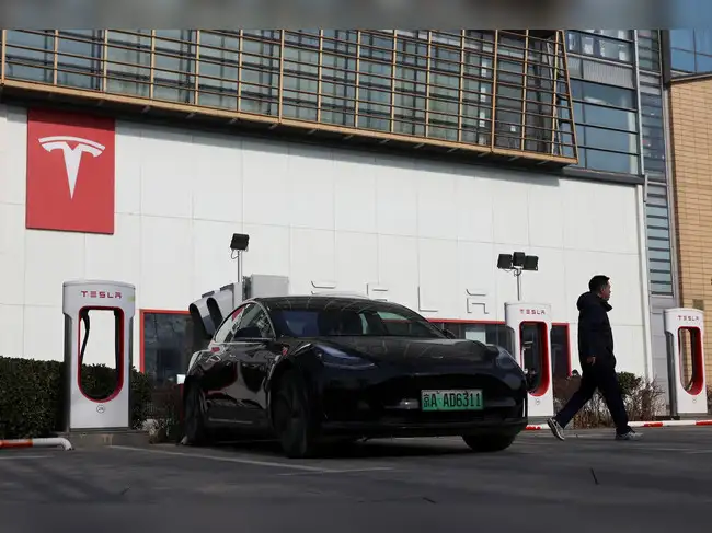 Tesla sells 21,900 EVs in China in first week of December, the highest ...