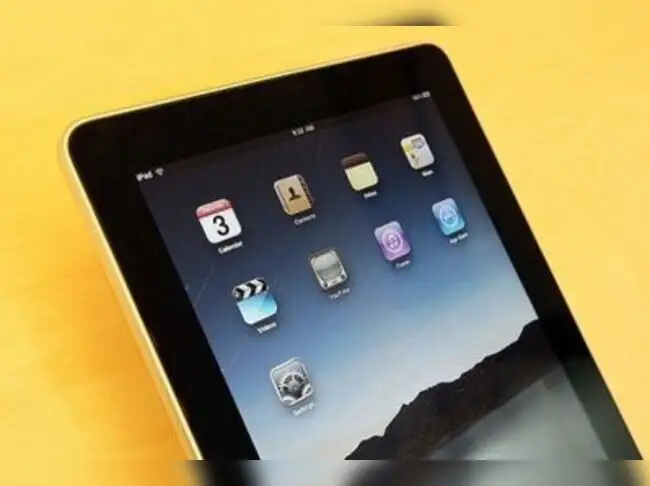 Huge hit: iPad news gathering software made by 2 Indians - The Economic ...