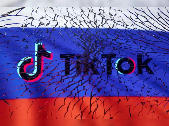 tiktok russia ban: TikTok suspends livestreaming, new uploads in Russia ...