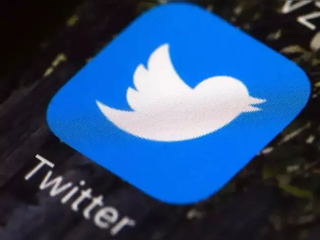 Twitter debuts hexagon-shaped NFT profile pictures - The Economic Times