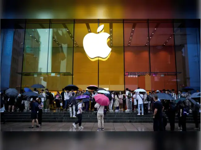 apple app store europe: Apple retreats in fight to defend App Store in ...