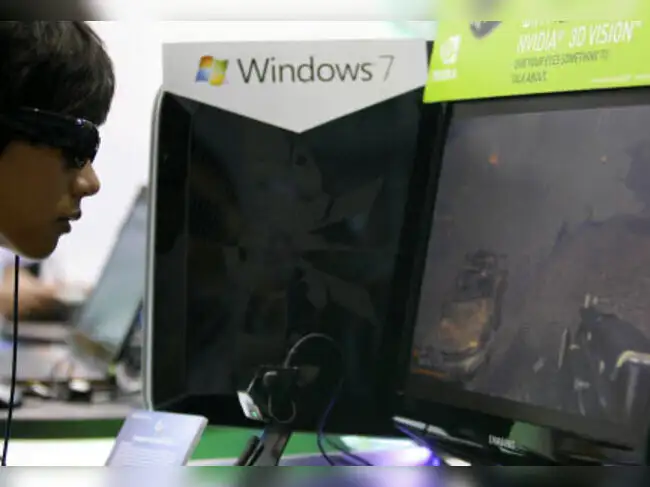 Microsoft warns of serious computer security hole in IE - The Economic ...