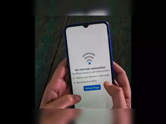 Bell Canada restores internet service after outage hits users in Quebec ...