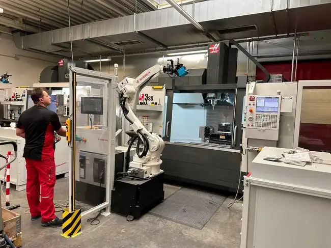 german businesses robots: German businesses turn to robots as baby ...