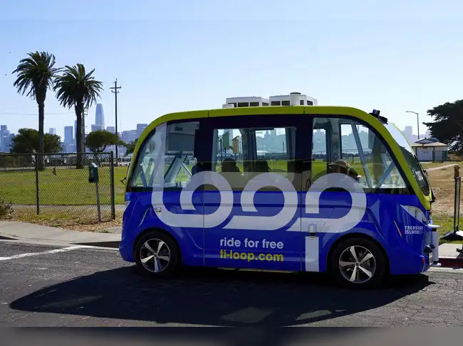 driverless bus: San Francisco launches driverless bus service following ...