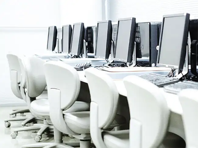 Internet.org offers free access to over 800 million users: Mark ...