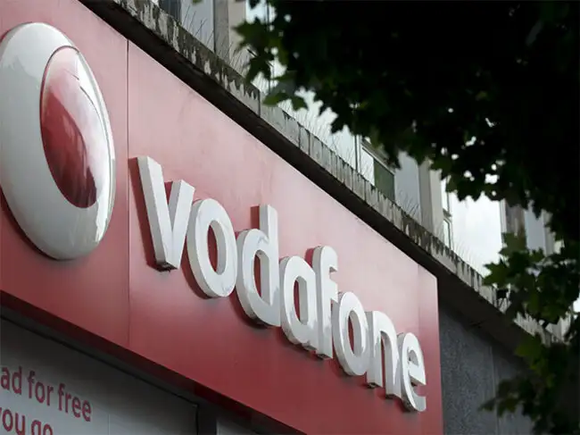 Vodafone halves 4G mobile broadband price - The Economic Times