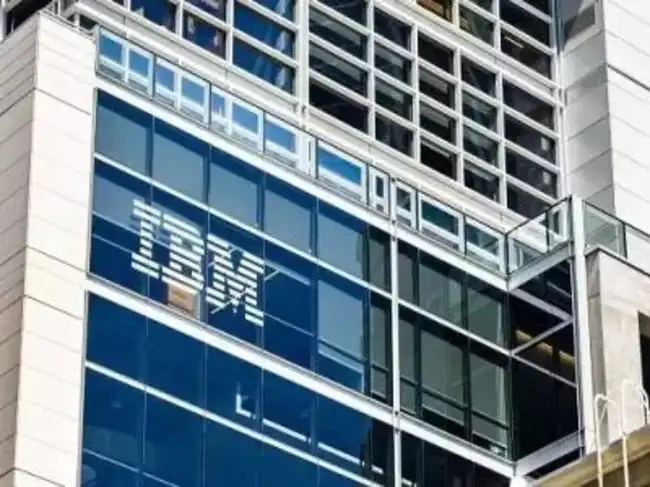 Ibm Q1 Results: IBM misses first quarter revenue estimates; cuts growth ...