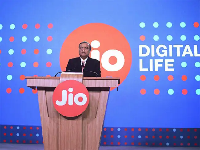 Reliance Jio Offer: Next disruptive move by them: a VoLTE feature phone ...