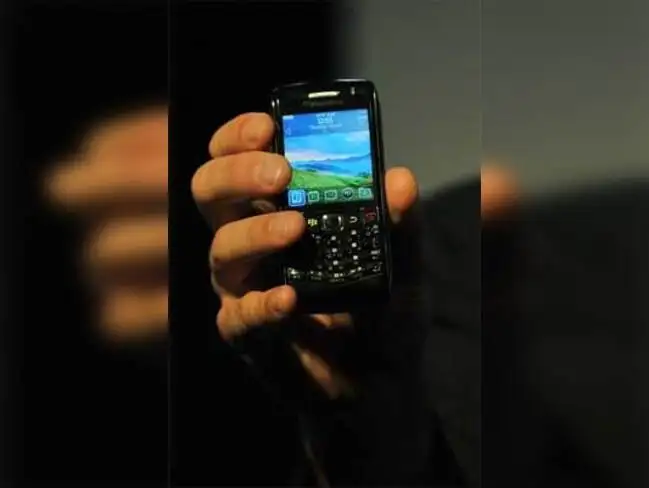 Smartphone: RIM making new touchscreen smartphone, tablet device: WSJ ...