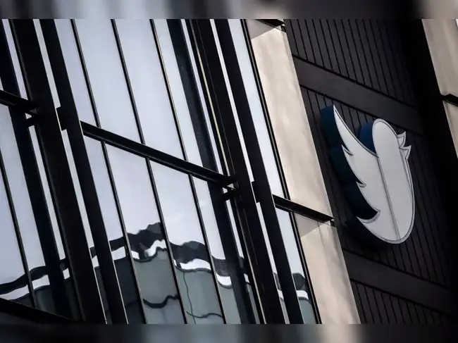 elon musk: Twitter manager vomits after Elon Musk ordered to fire ...